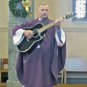 One priest's life of joyful mission | Maryknoll Magazine