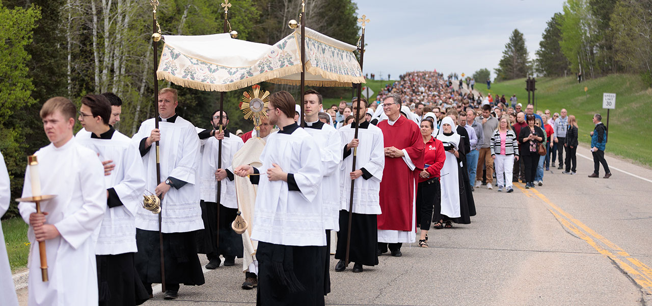 Stories of Mission, Social Justice, & God's Love | Maryknoll Magazine